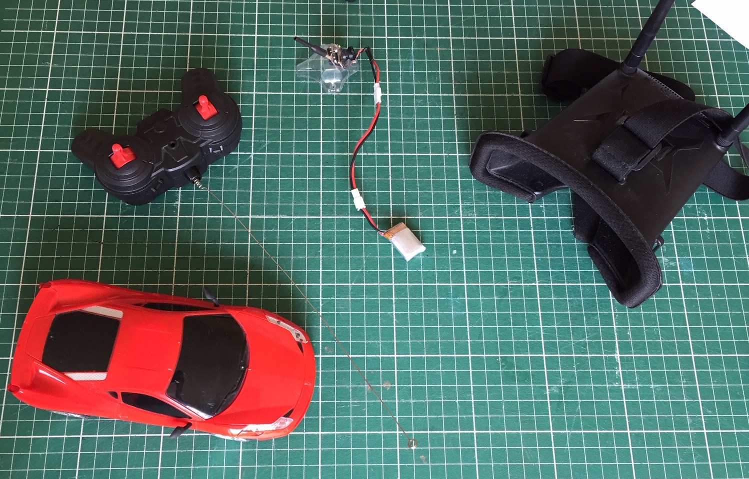 Toys hacking, améliorer une voiture radiocommandée en FPV ! | Toysfab